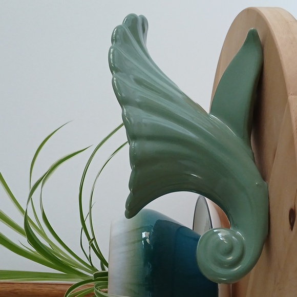 Abington USA | Accents | Vintage Abingdon Usa Sage Green Seashell ...